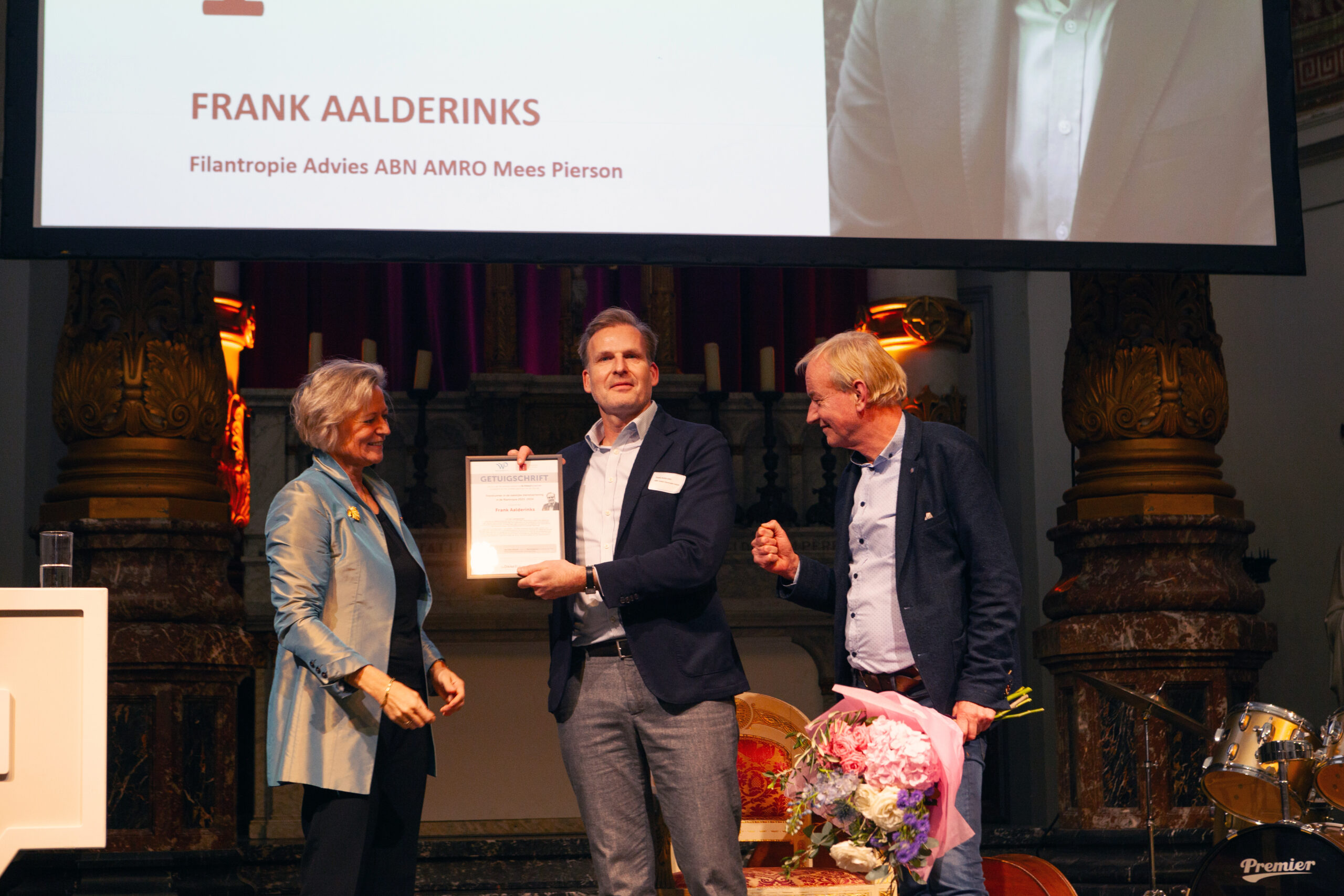Frank Aalderinks winnaar Zakelijke Dienstverlening filantropie 2023 ...