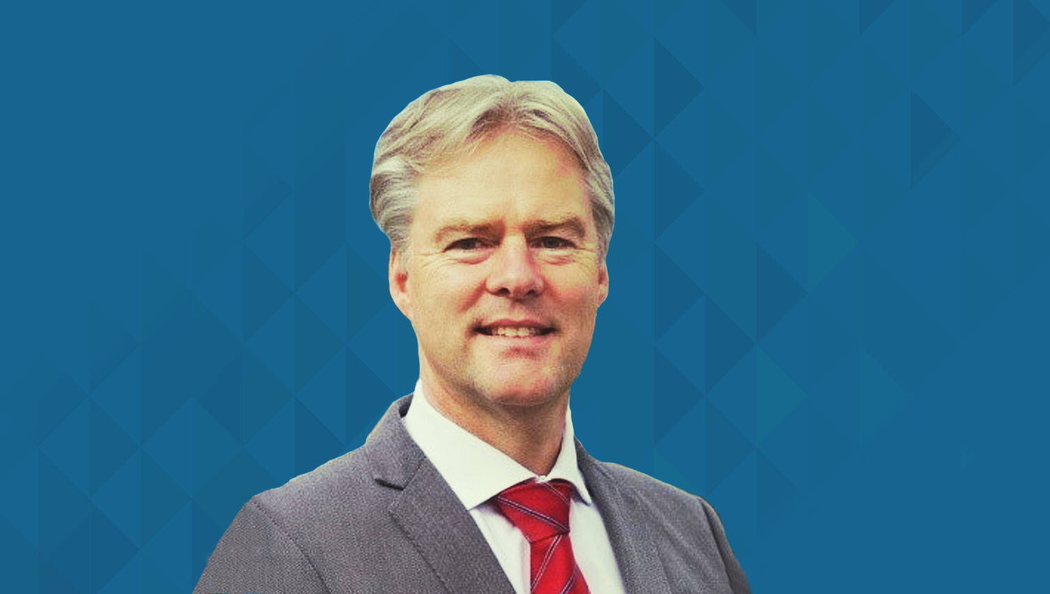 Rob van Emst - Financial Focus